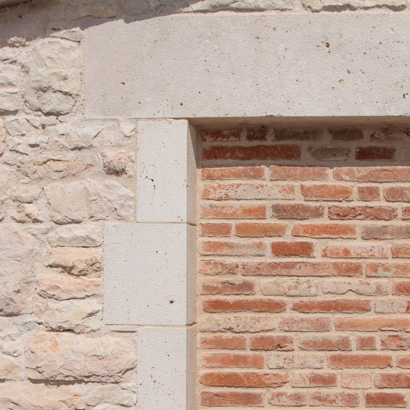 Pierre taillée sur mesure - Sol et Mur en Pierre - Fer et Pierre